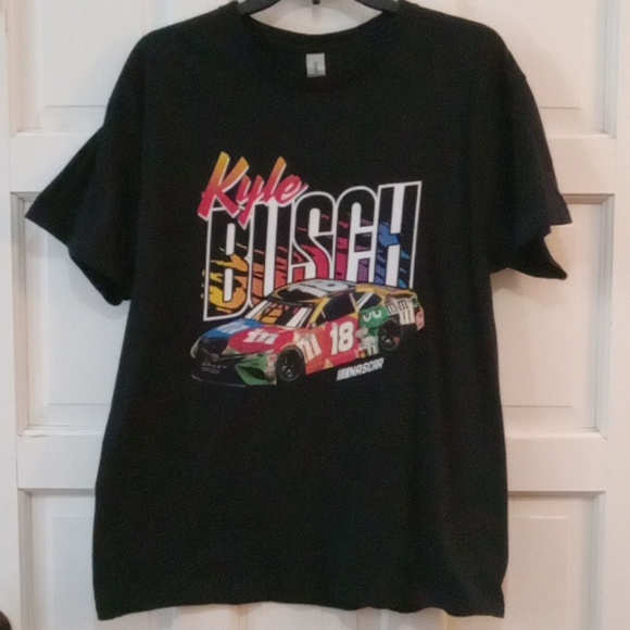 Gildan | Shirts | Kyle Busch Nascar 8 Mms Short Sleeve Tshirt Size L ...